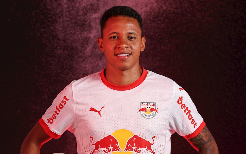 Atacante Arthur Sousa é emprestado ao Sport-PE